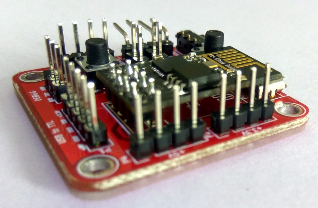Internet Socket - IOT prototype platform with wifi connectivity
